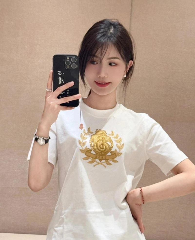 Affordable Burberry T-Shirts