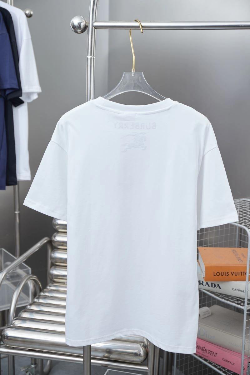 Indistinguishable Burberry T-Shirts