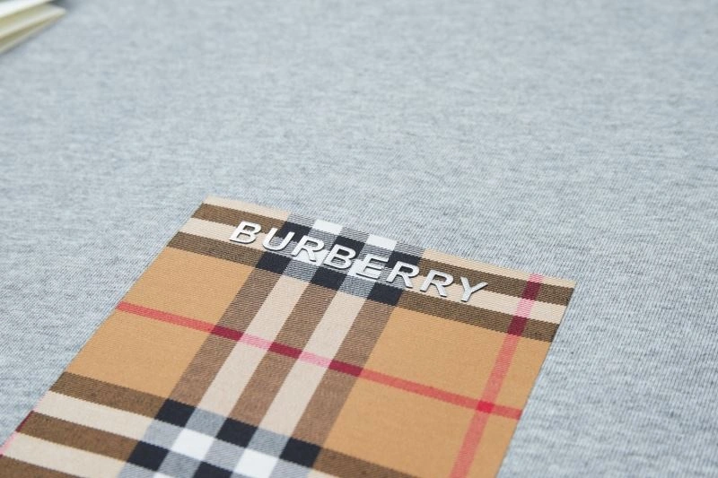 Affordable Burberry T-Shirts
