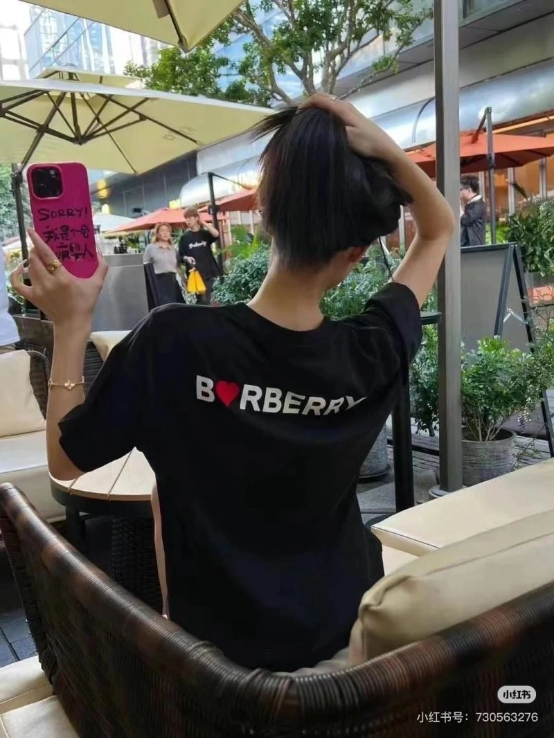 Inexpensive Burberry T-Shirts