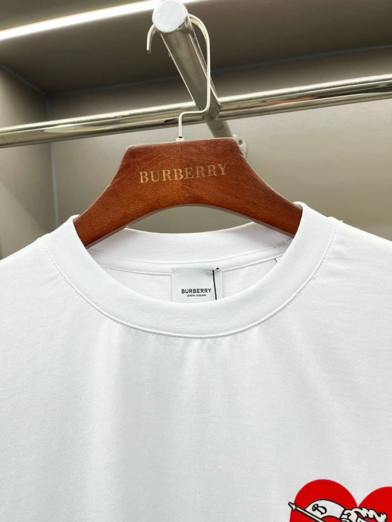 Original Burberry T-Shirts