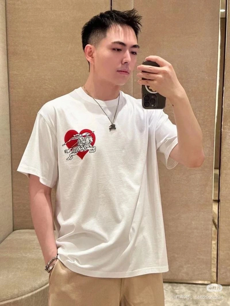 Original Burberry T-Shirts