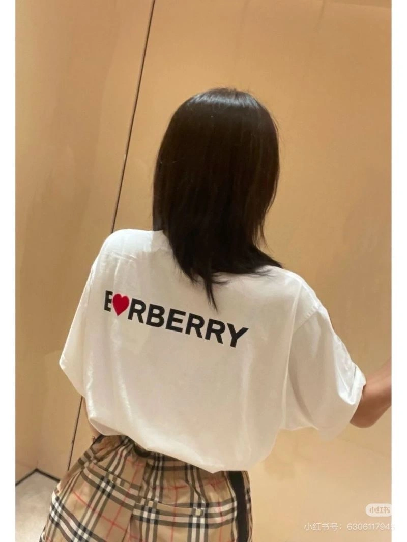 Original Burberry T-Shirts