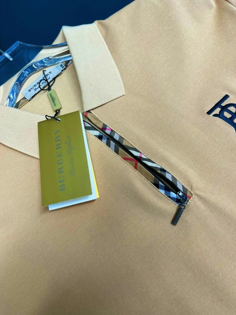 Inexpensive Burberry T-Shirts