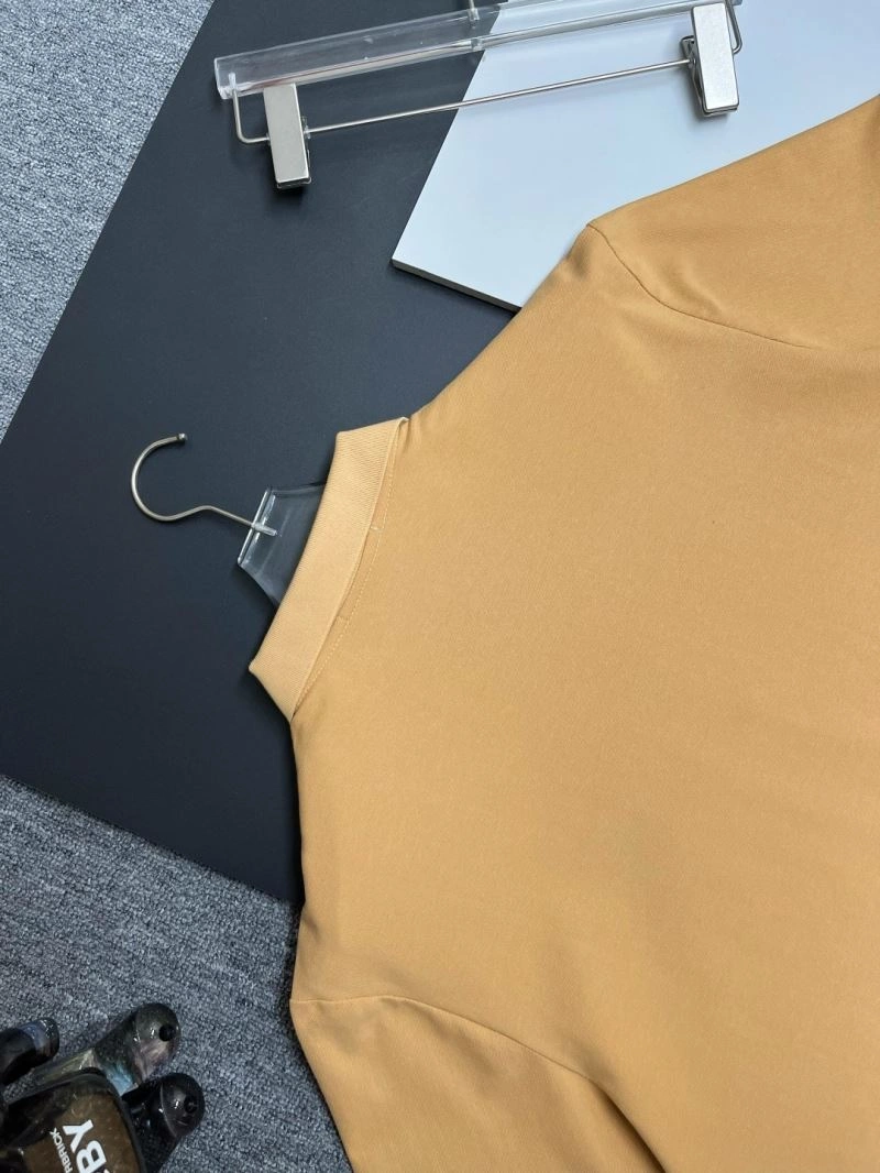Inexpensive Burberry T-Shirts