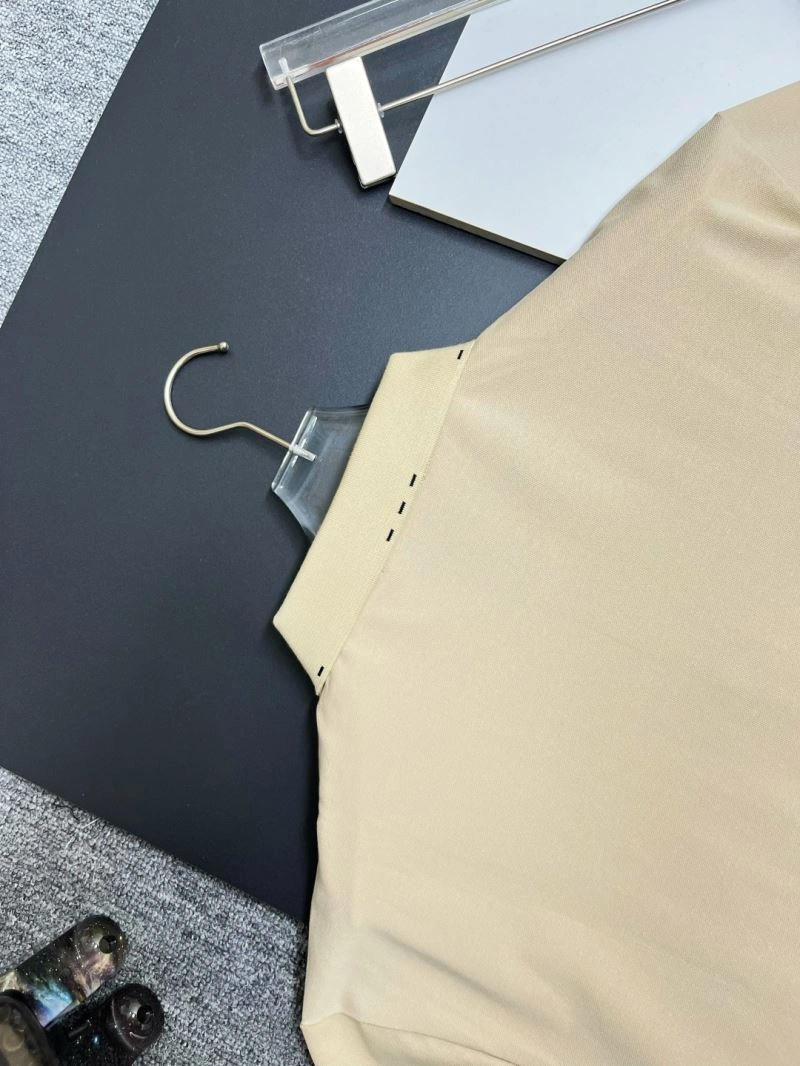 Factory-made Burberry T-Shirts