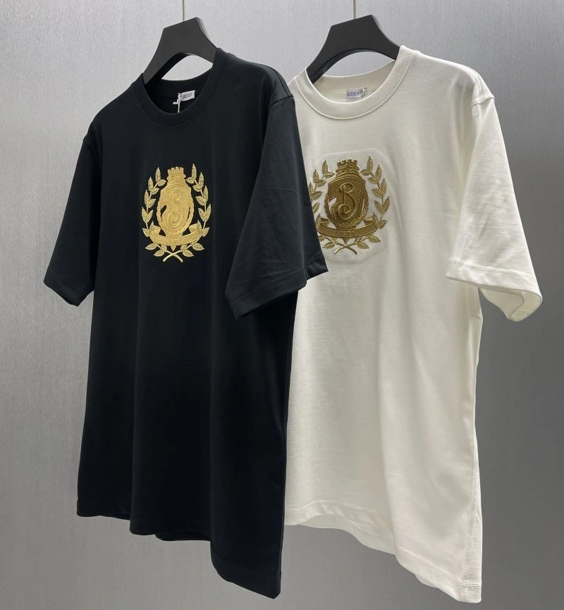 Inexpensive Burberry T-Shirts