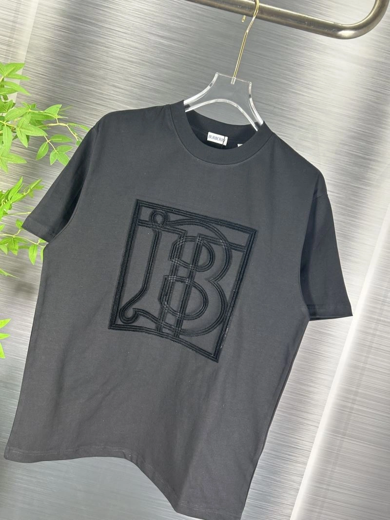 Low-cost Burberry T-Shirts