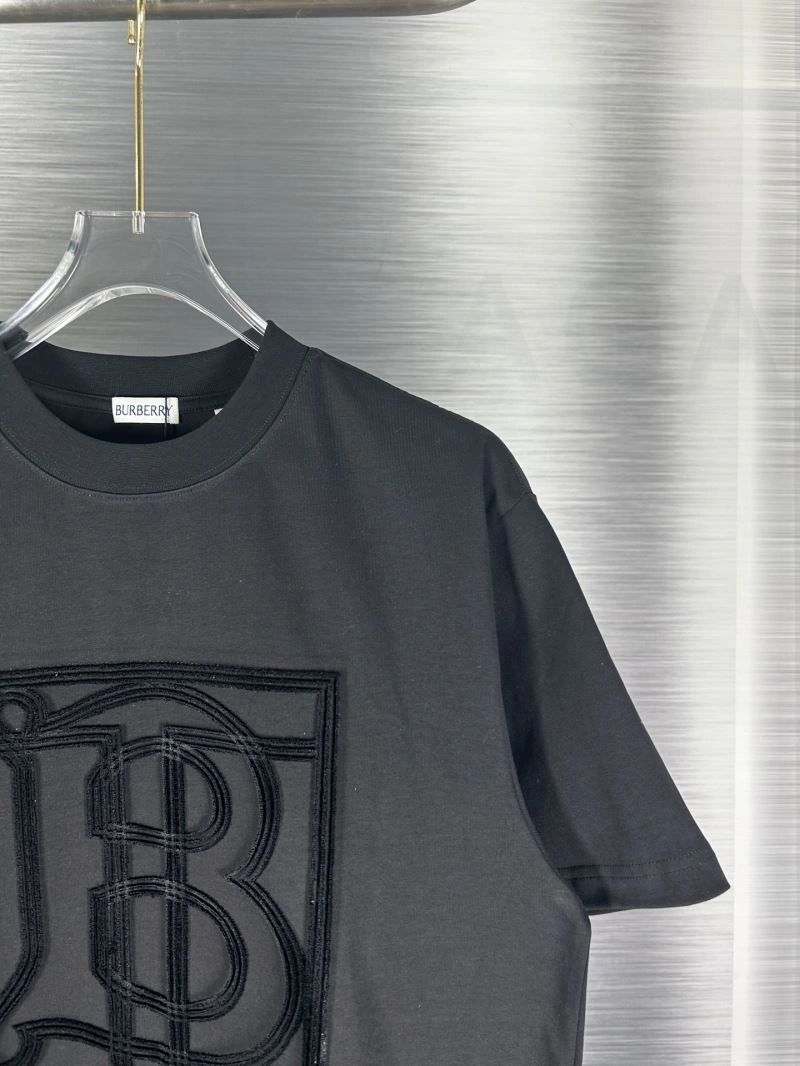 Low-cost Burberry T-Shirts