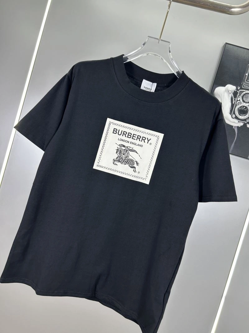 Indistinguishable Burberry T-Shirts