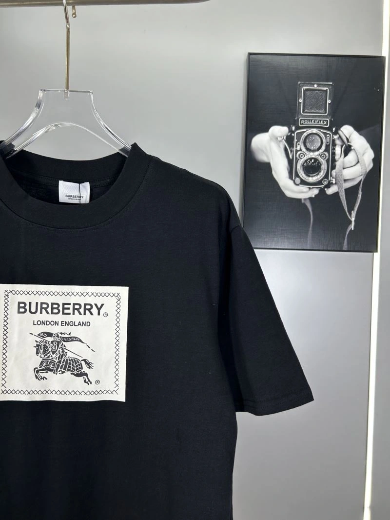 Indistinguishable Burberry T-Shirts