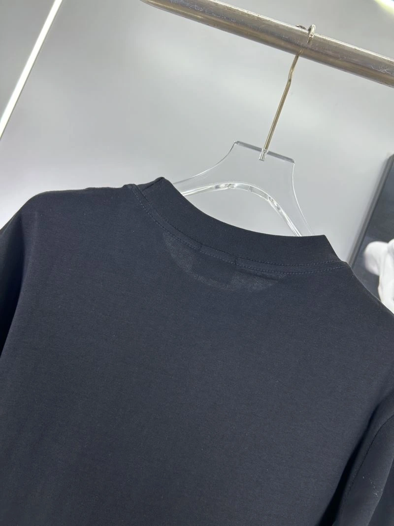 Indistinguishable Burberry T-Shirts
