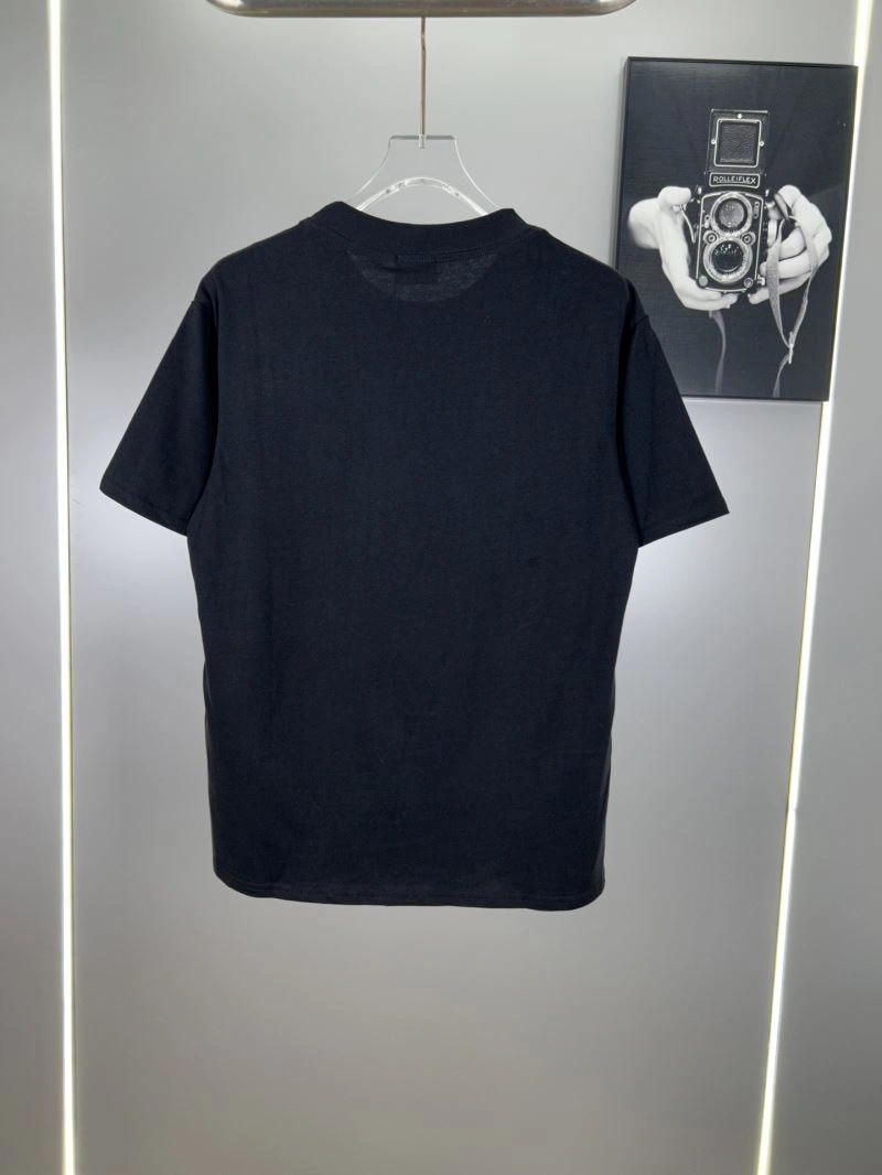 Low-cost Burberry T-Shirts