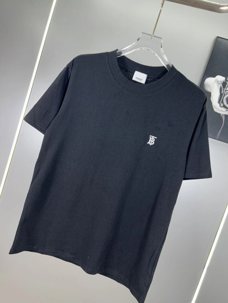 Low-cost Burberry T-Shirts