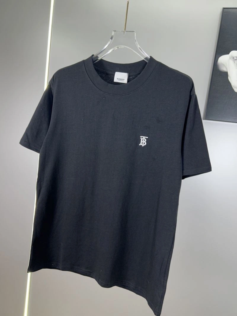 Low-cost Burberry T-Shirts