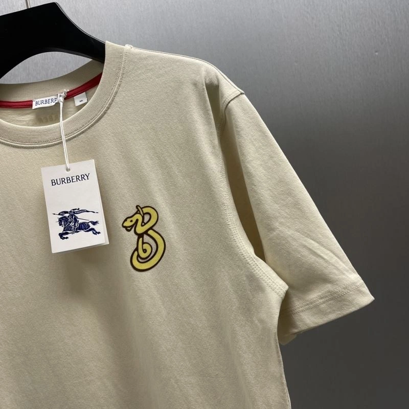 Original Burberry T-Shirts