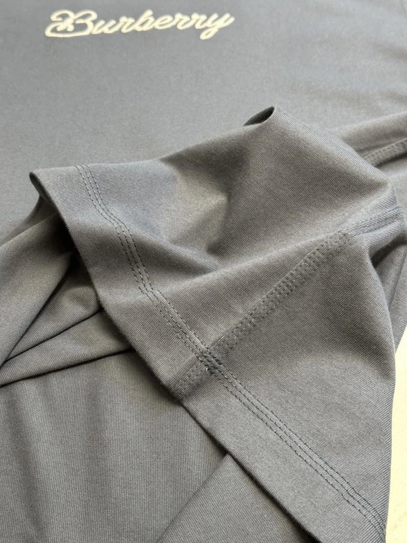 Inexpensive Burberry T-Shirts