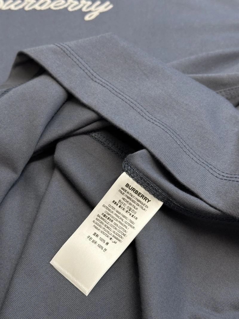 Inexpensive Burberry T-Shirts