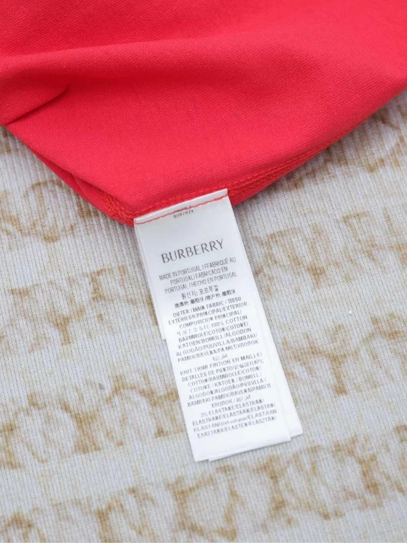 High fidelity Burberry T-Shirts