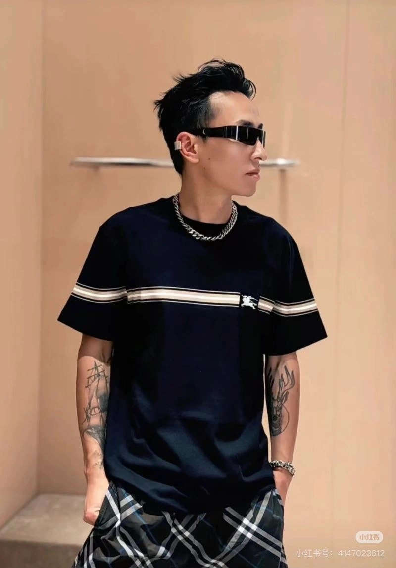 Affordable Burberry T-Shirts