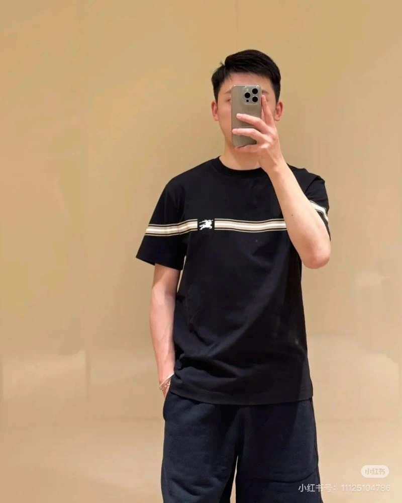 Affordable Burberry T-Shirts