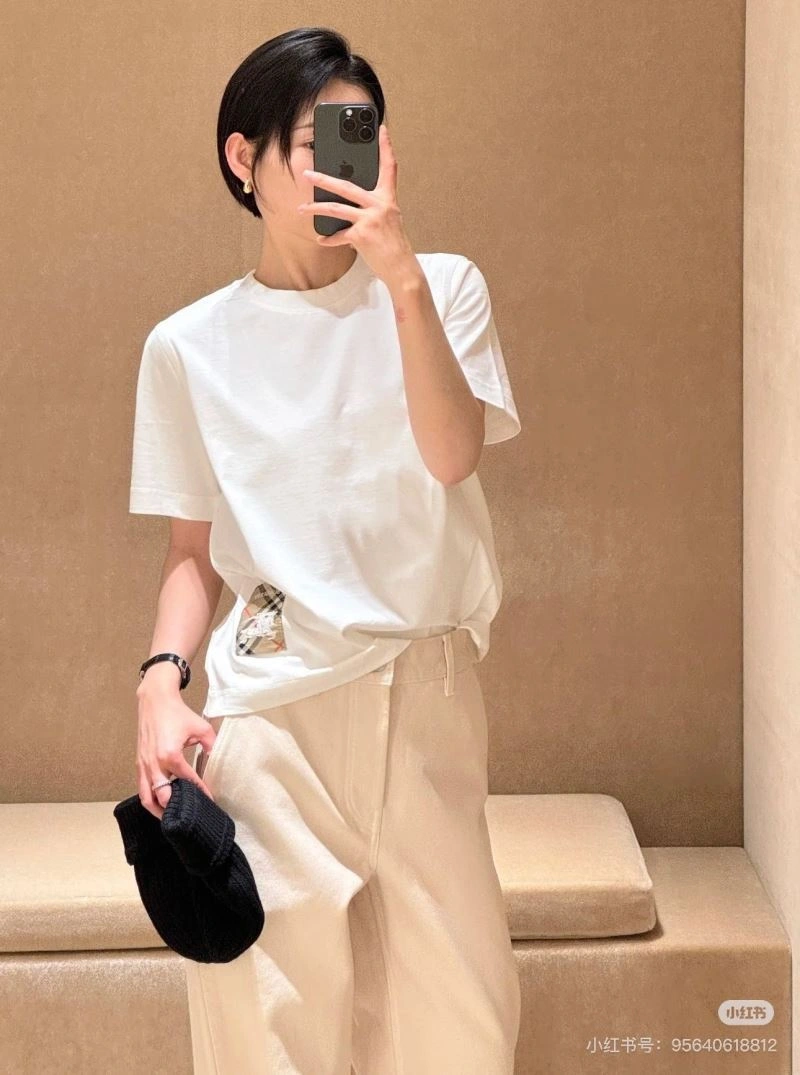 Top match Burberry T-Shirts