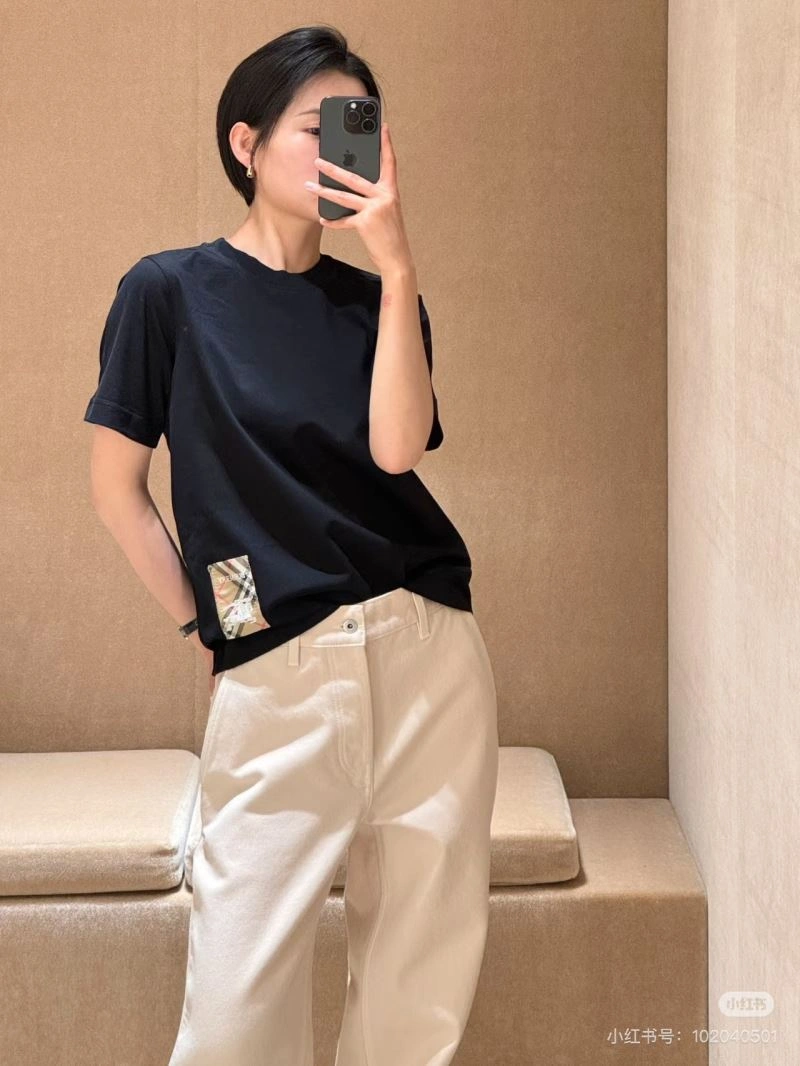 Top match Burberry T-Shirts