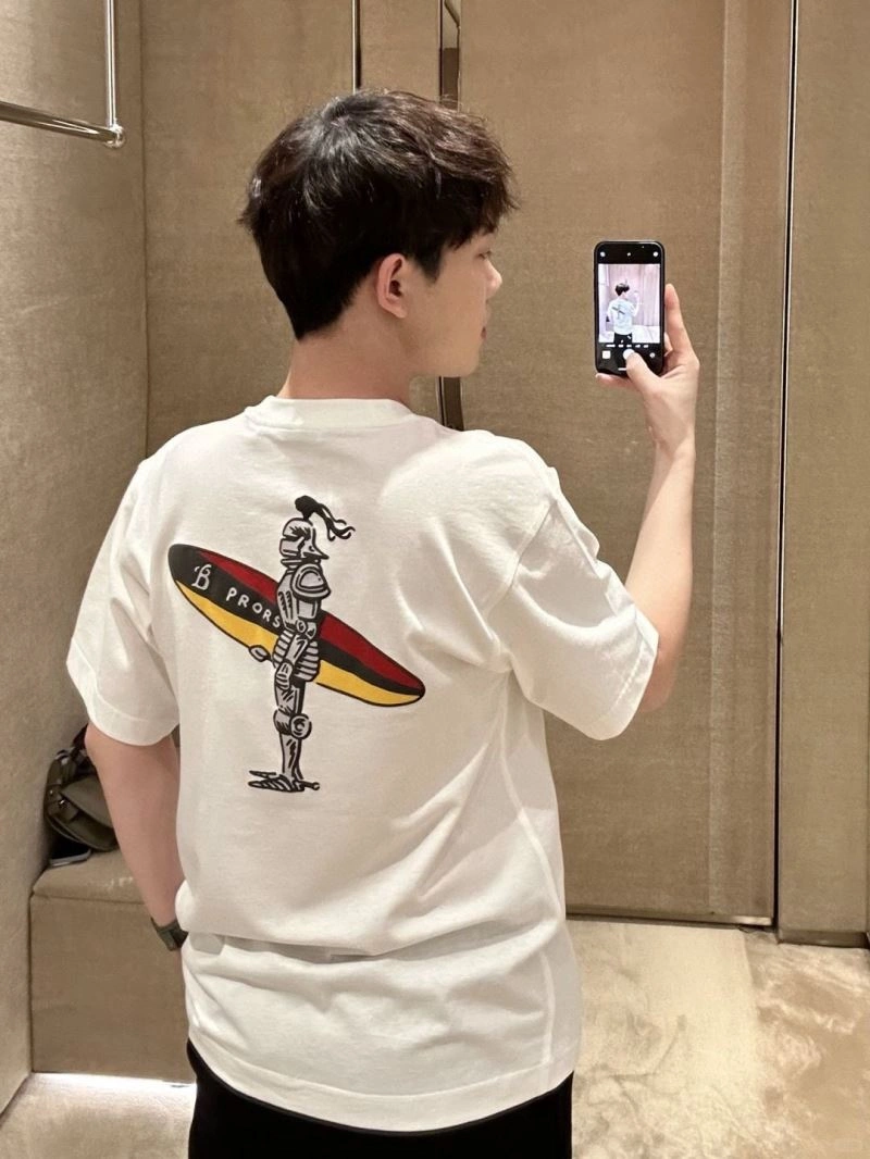 Affordable Burberry T-Shirts