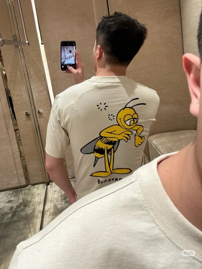 Top mirror Burberry T-Shirts