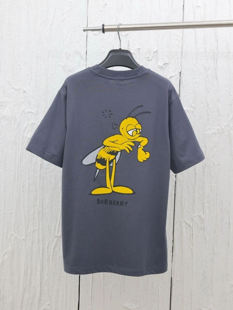 Low-cost Burberry T-Shirts