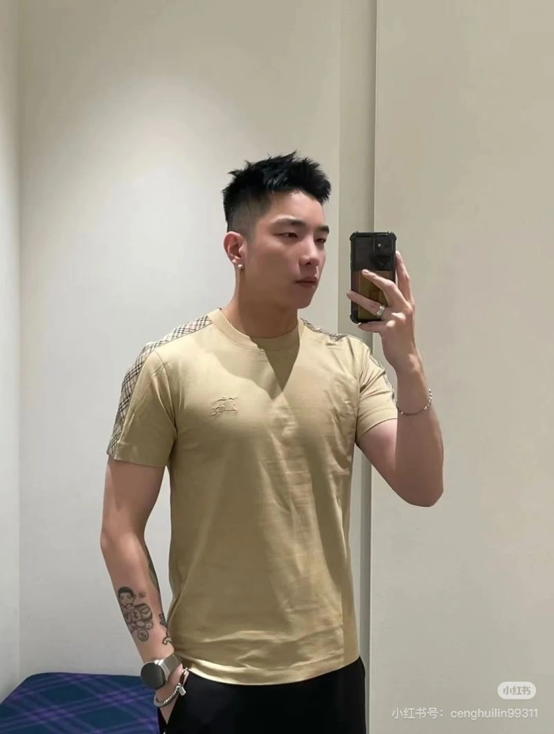 Brand-original Burberry T-Shirts
