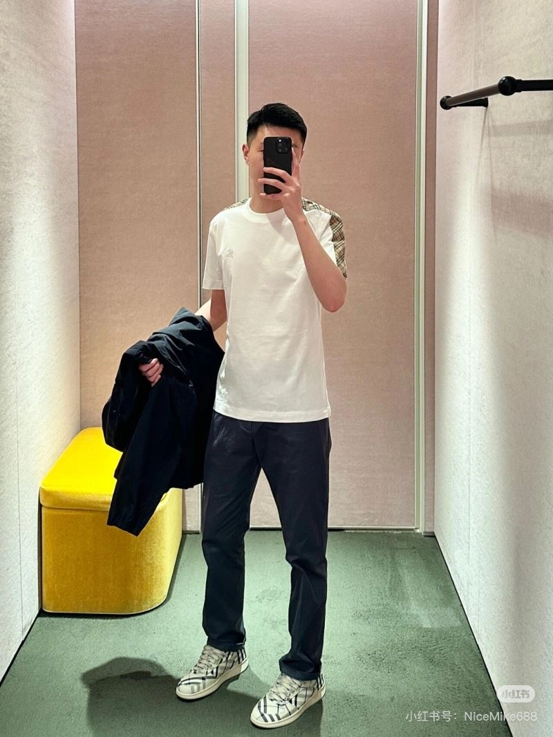 Brand-original Burberry T-Shirts
