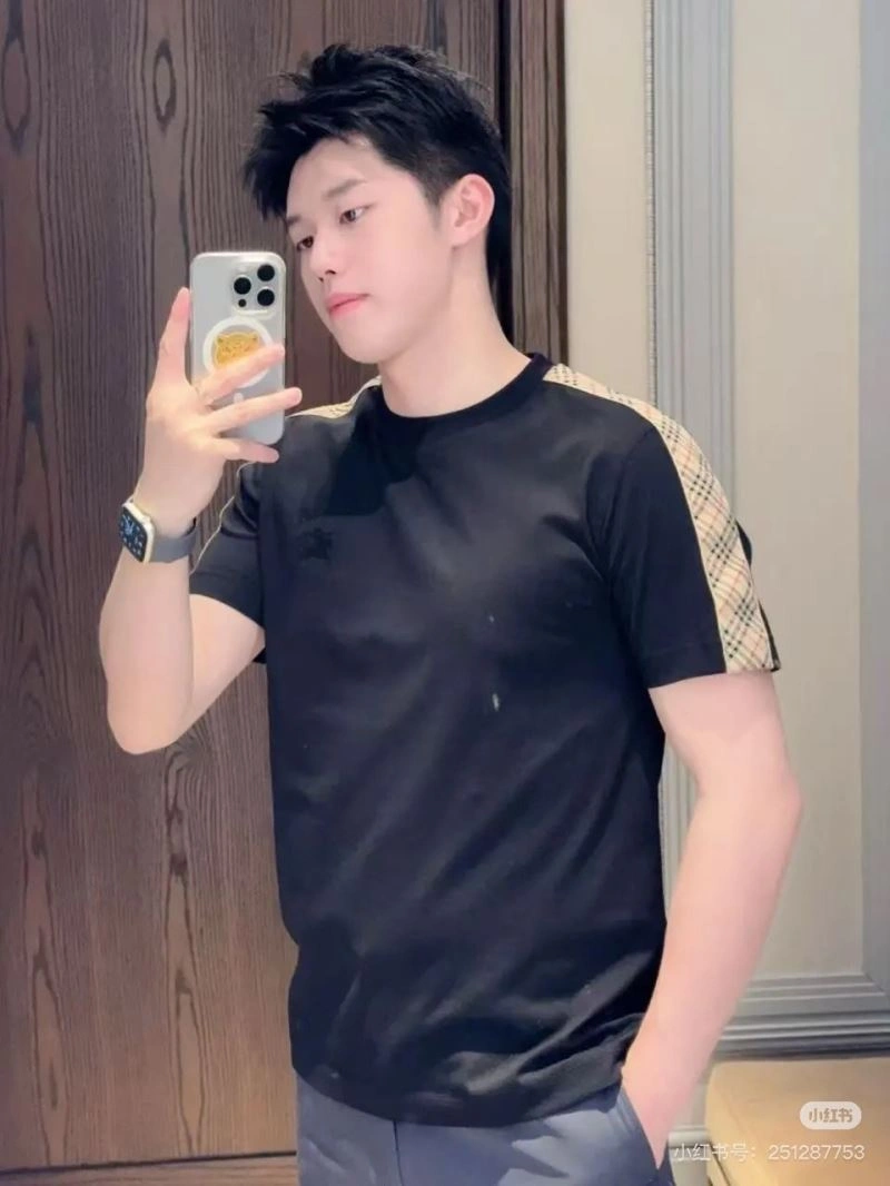 Brand-original Burberry T-Shirts