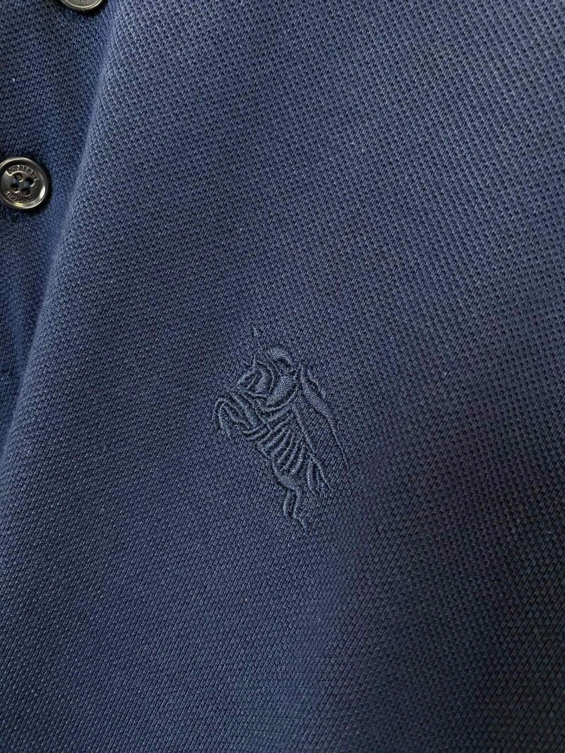 Low-cost Burberry T-Shirts