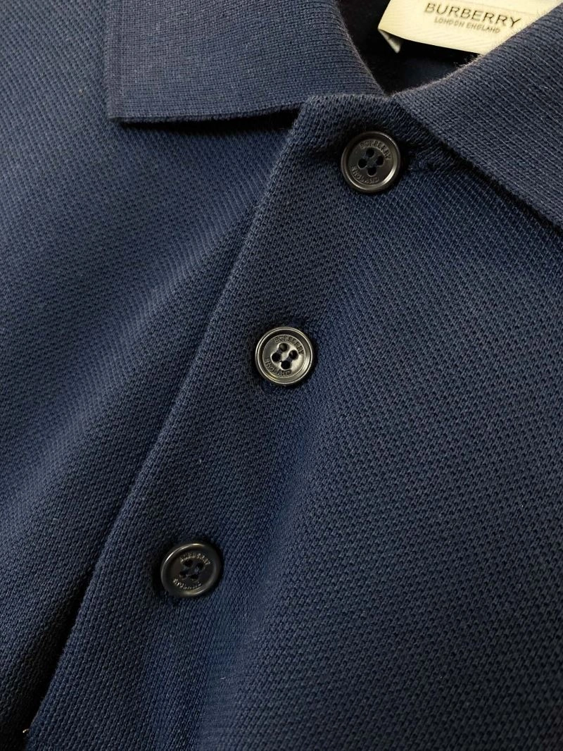 Low-cost Burberry T-Shirts