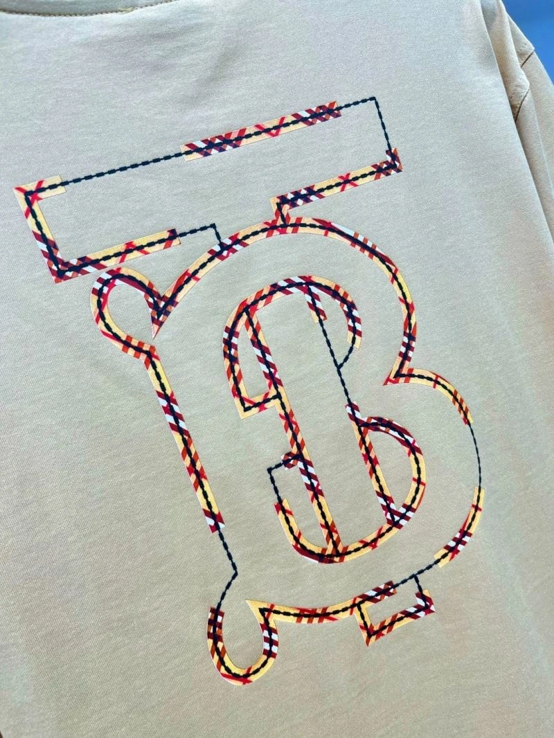 Top match Burberry T-Shirts