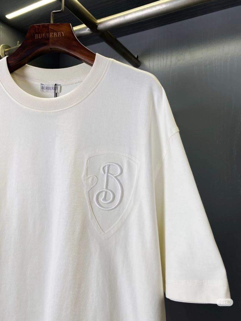 Factory-made Burberry T-Shirts