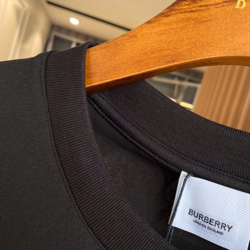 Cut-rate Burberry T-Shirts