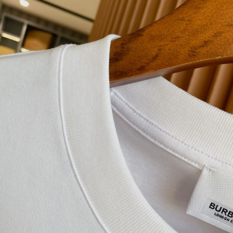 Top match Burberry T-Shirts