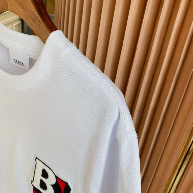 Top match Burberry T-Shirts