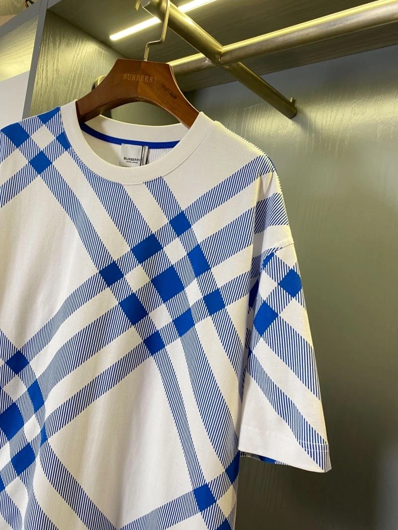 Factory-made Burberry T-Shirts