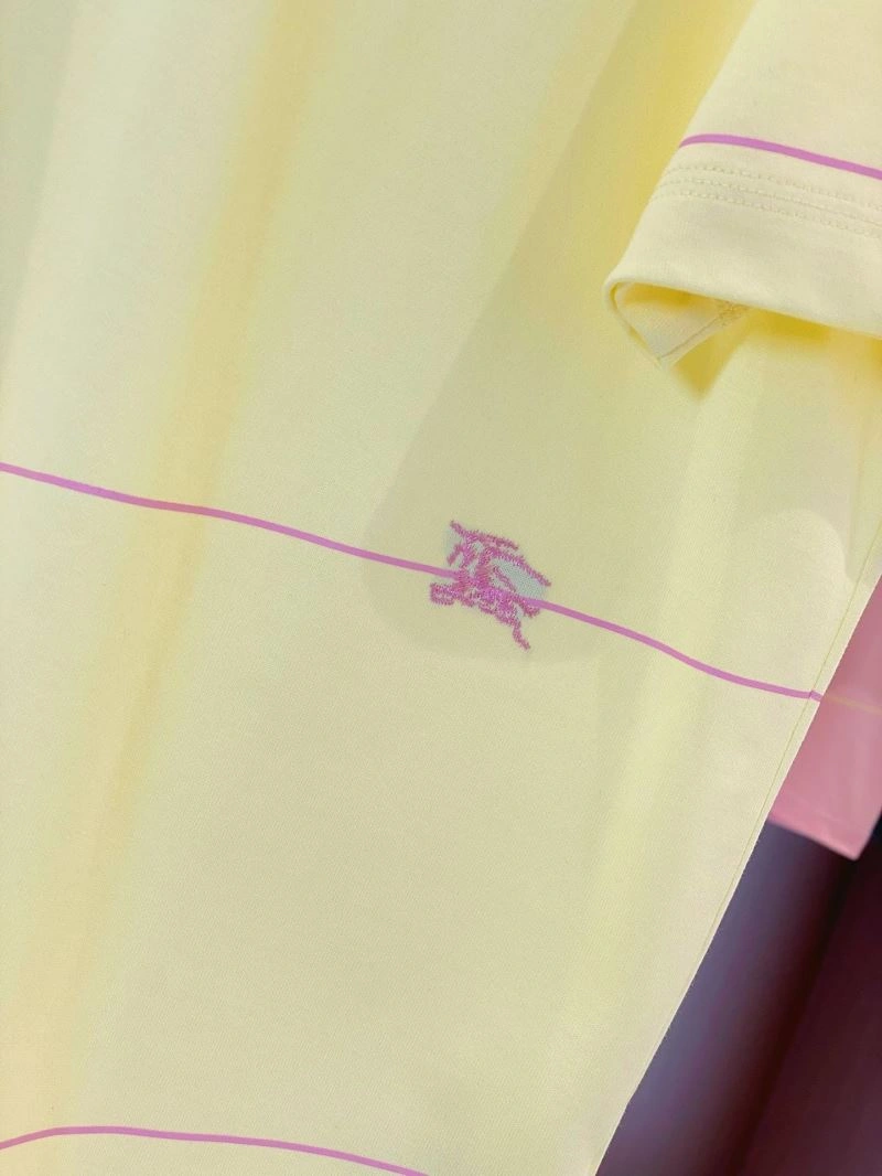 High fidelity Burberry T-Shirts