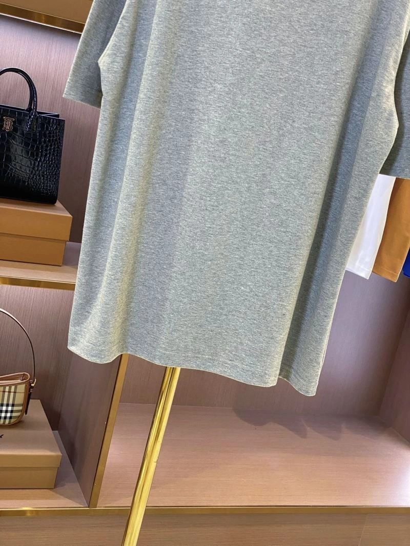 Factory-made Burberry T-Shirts