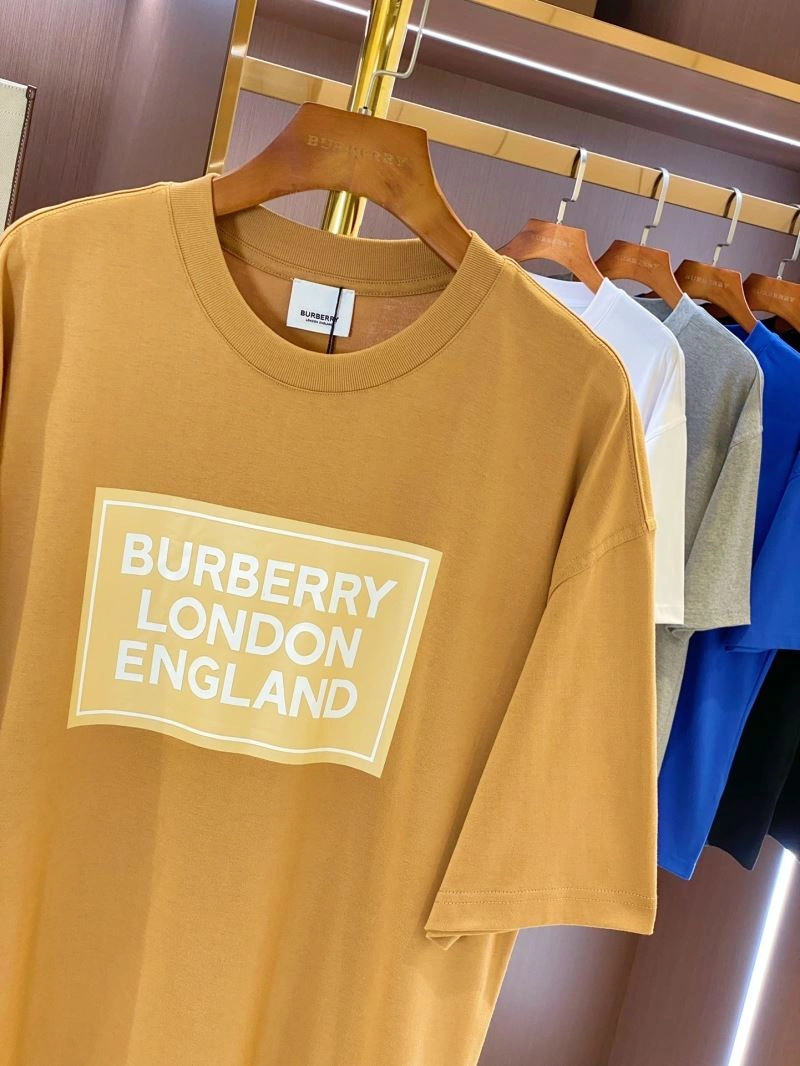 Original Burberry T-Shirts