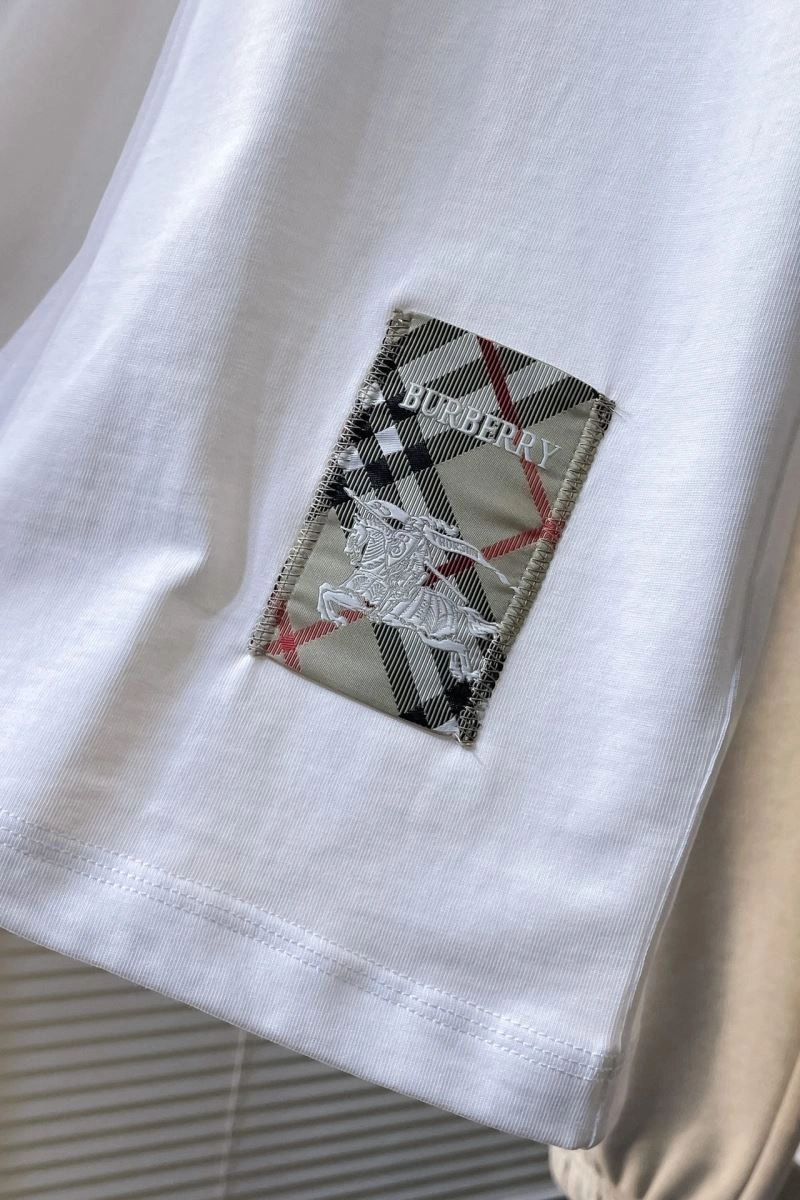 Affordable Burberry T-Shirts