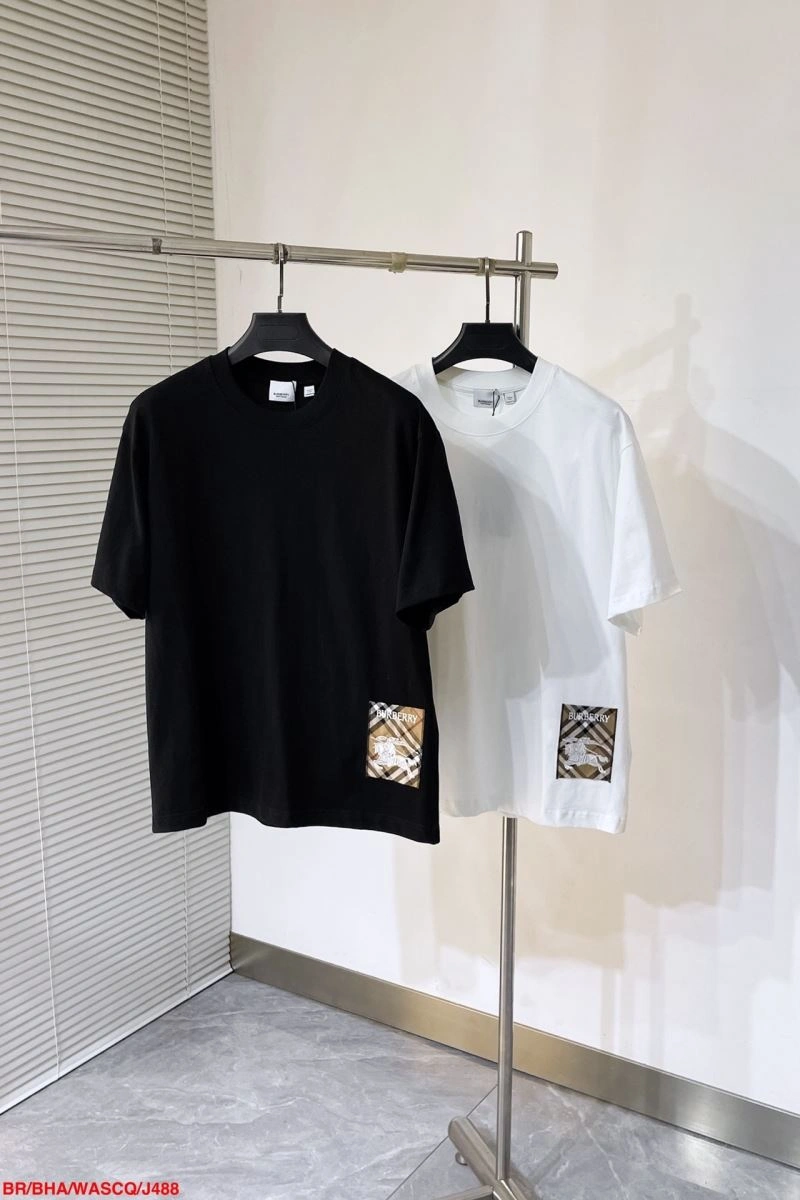 Burberry T-Shirts
