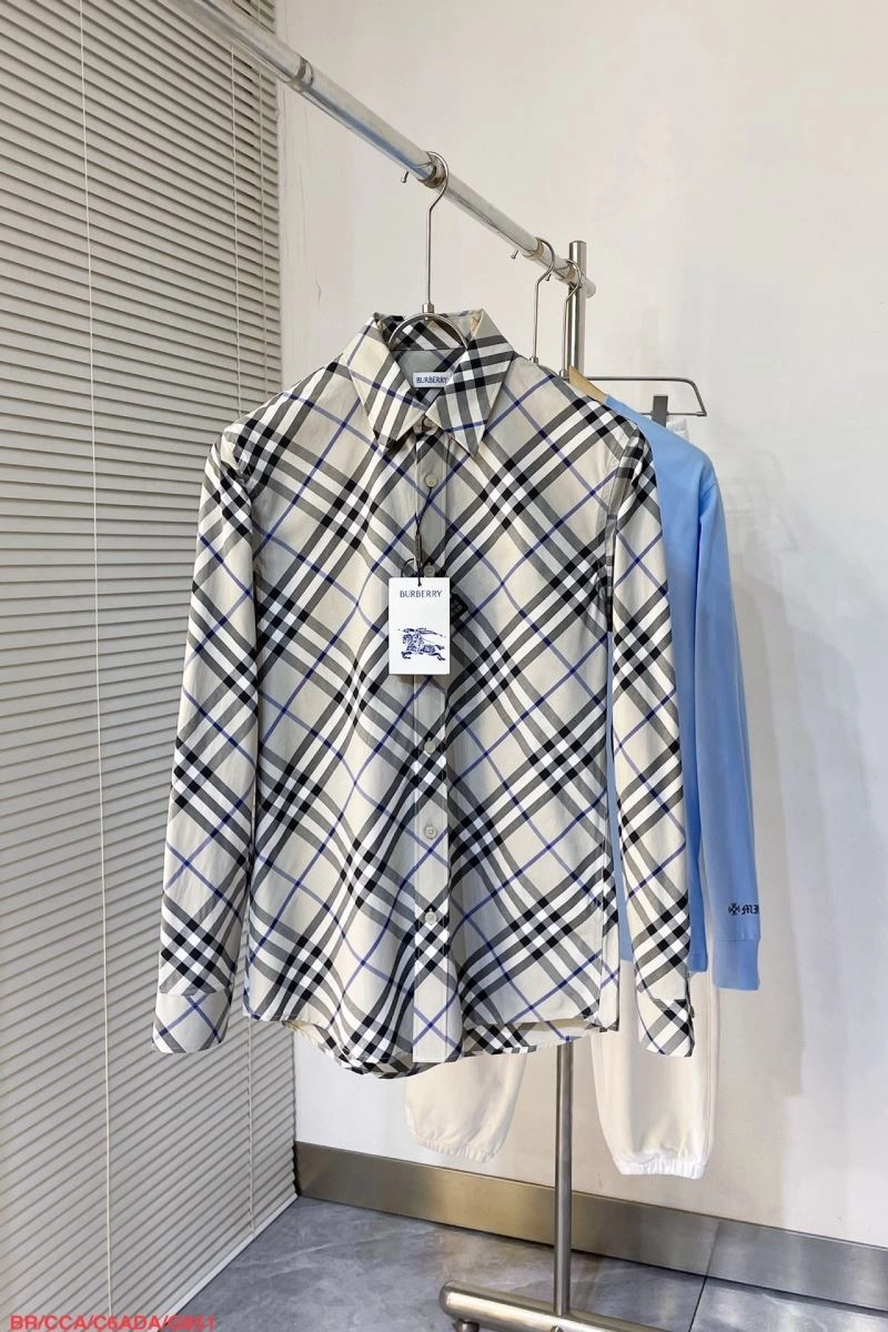 Burberry T-Shirts