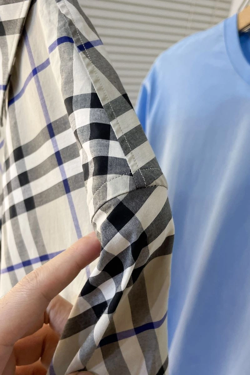 High fidelity Burberry T-Shirts