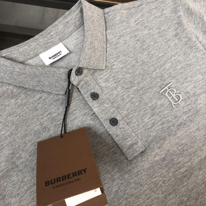 Indistinguishable Burberry T-Shirts