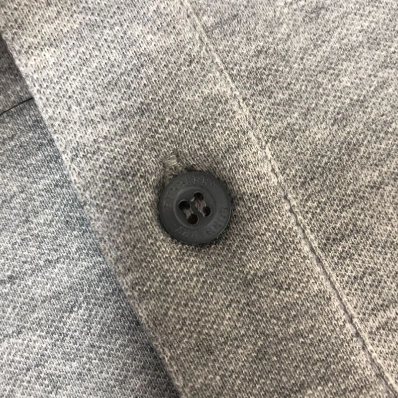 Indistinguishable Burberry T-Shirts